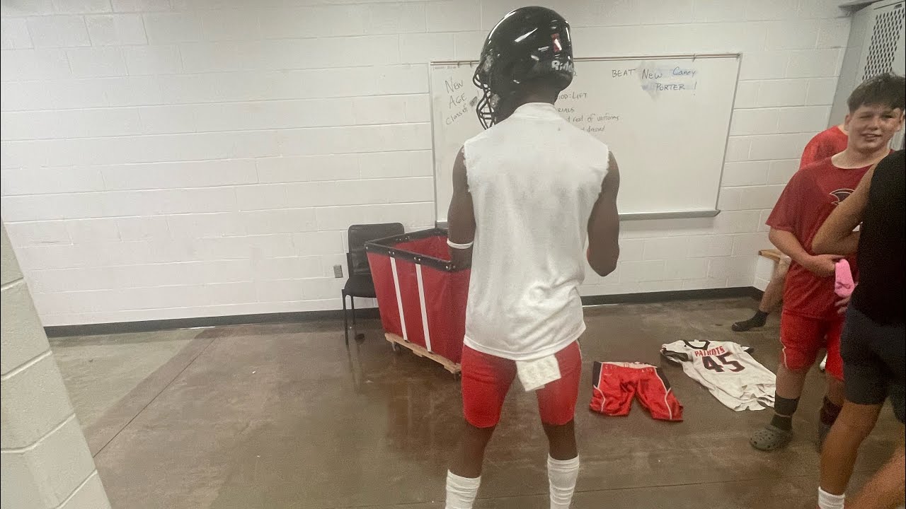 Kameron Hawk touchdown - YouTube