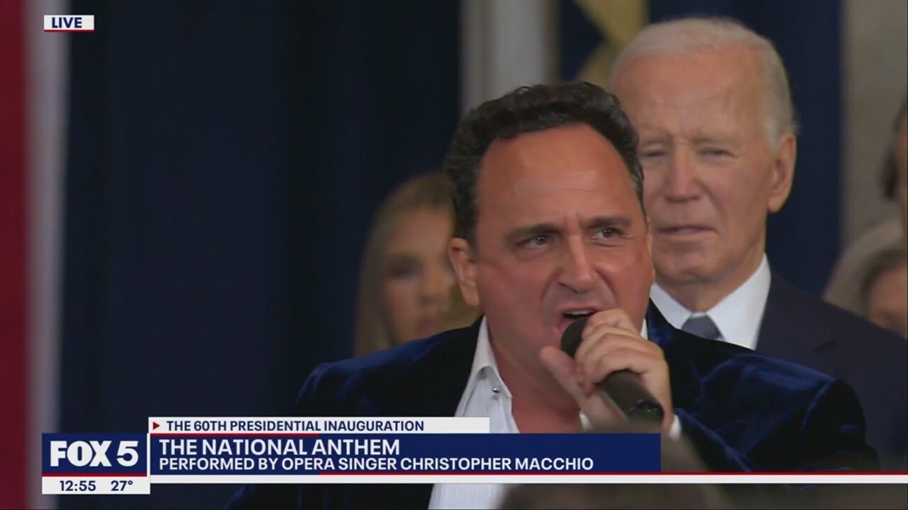 Christopher Macchio sings the national anthem - YouTube