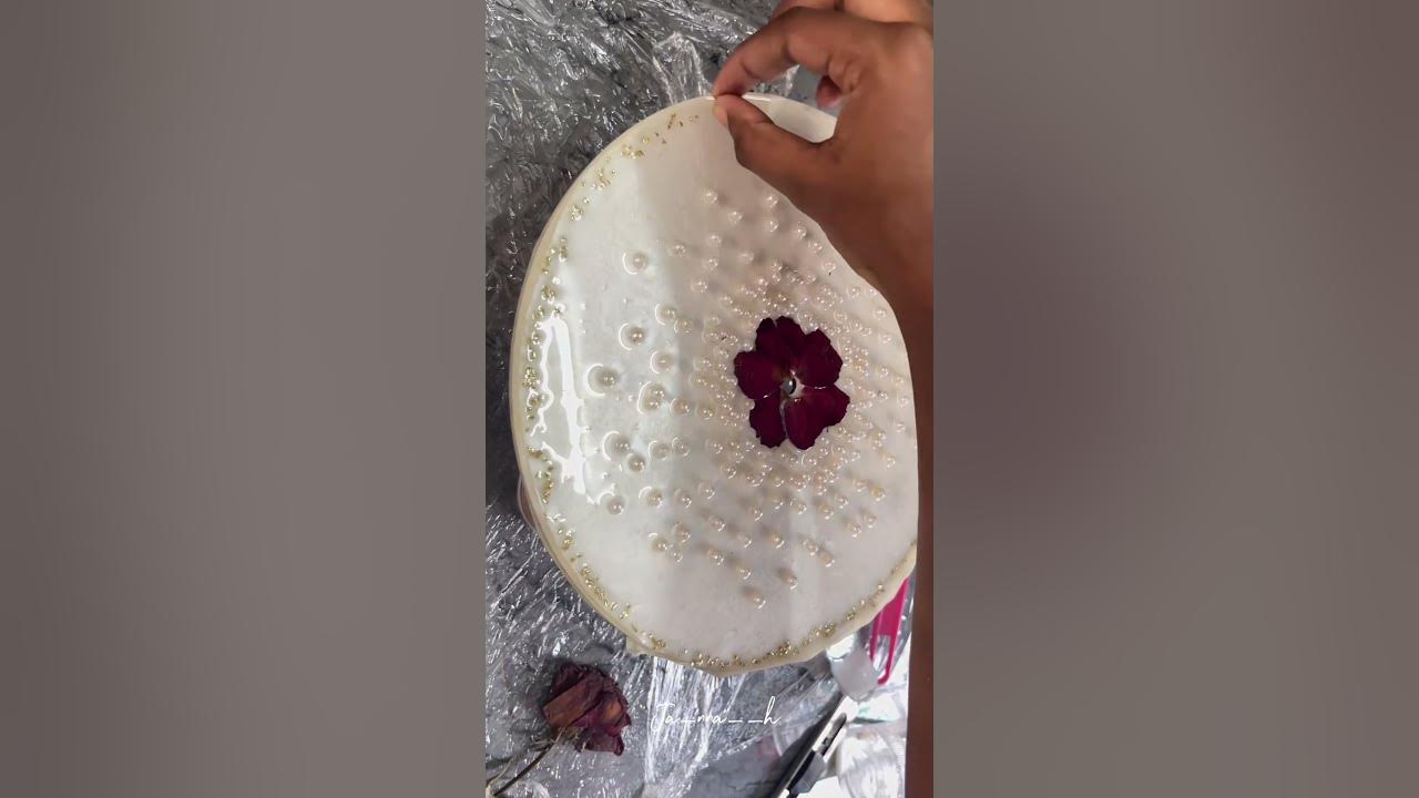 Rose preserve in resin clock - YouTube