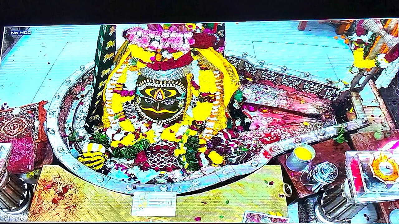 Ujjain Ka Sandhya Aarti।। प्रसिद्ध संध्या आरती जहा 1008 दीपक एक साथ ...
