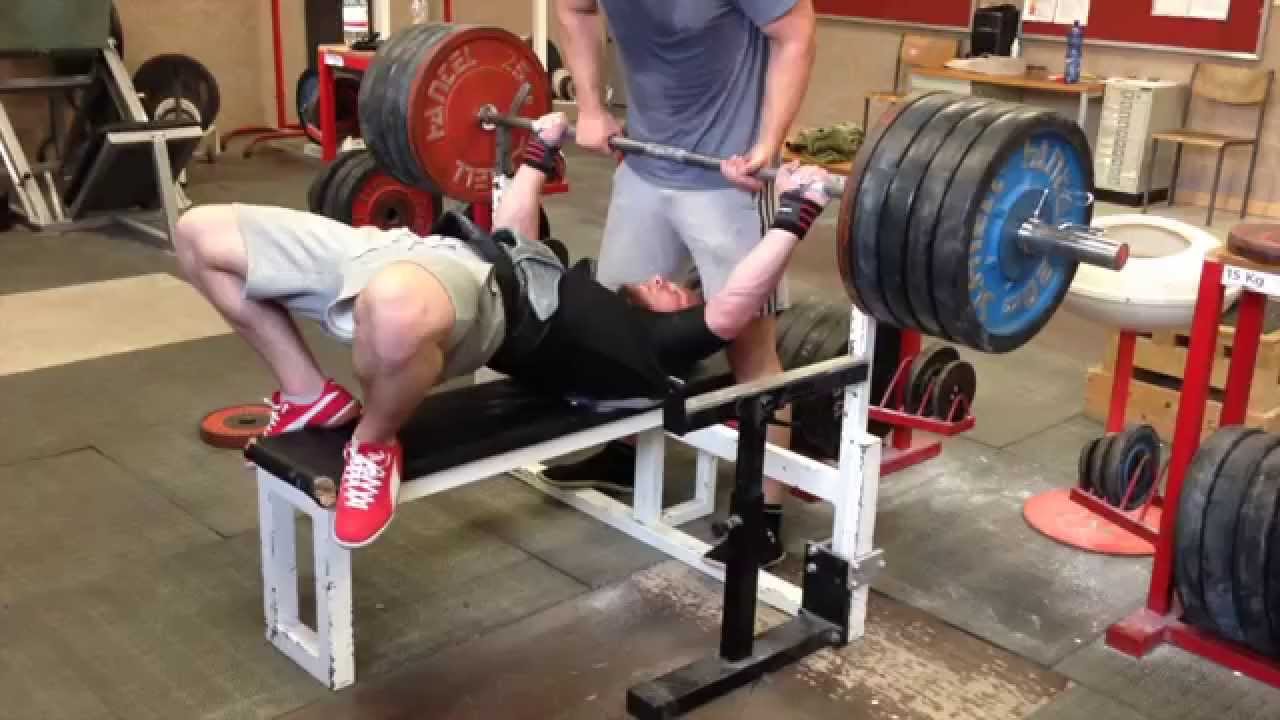 Bench Press Training Let the Show begin - YouTube