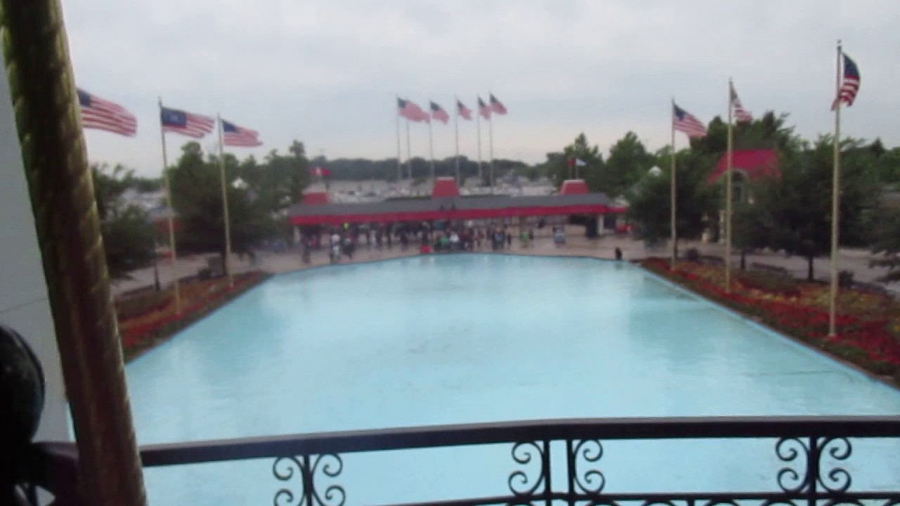 Columbia Carousel On Top With L. Michelle Six Flags Great America 6-28 ...