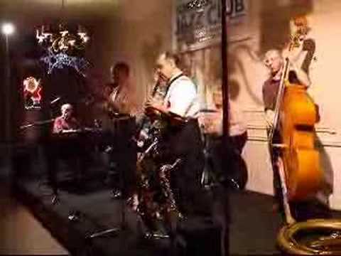 Keith Nichols' Hot Six at Tunbridge Wells Jazz Club - YouTube
