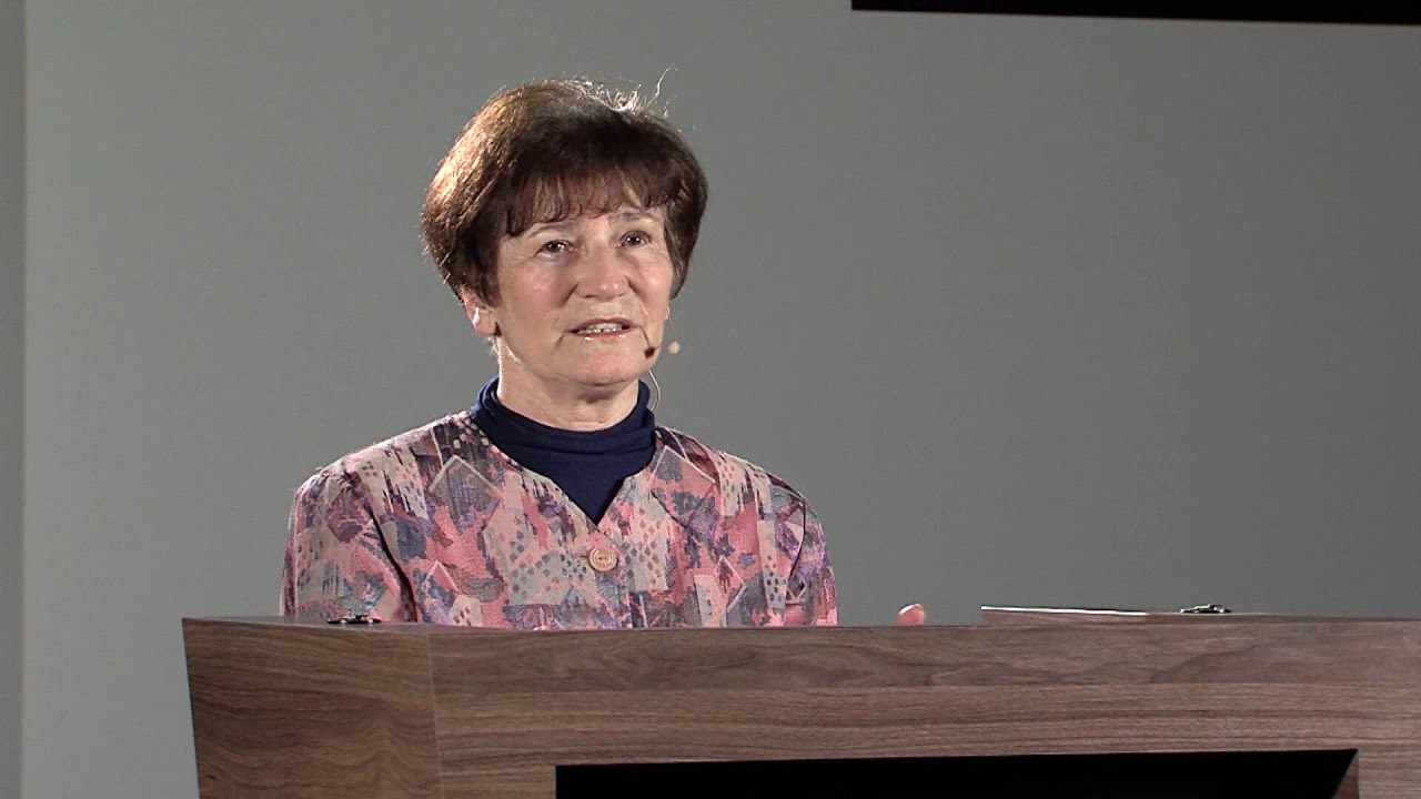 #49 prof. Anna Wolff-Powęska - "Kto włada naszą pamięcią zbiorową ...