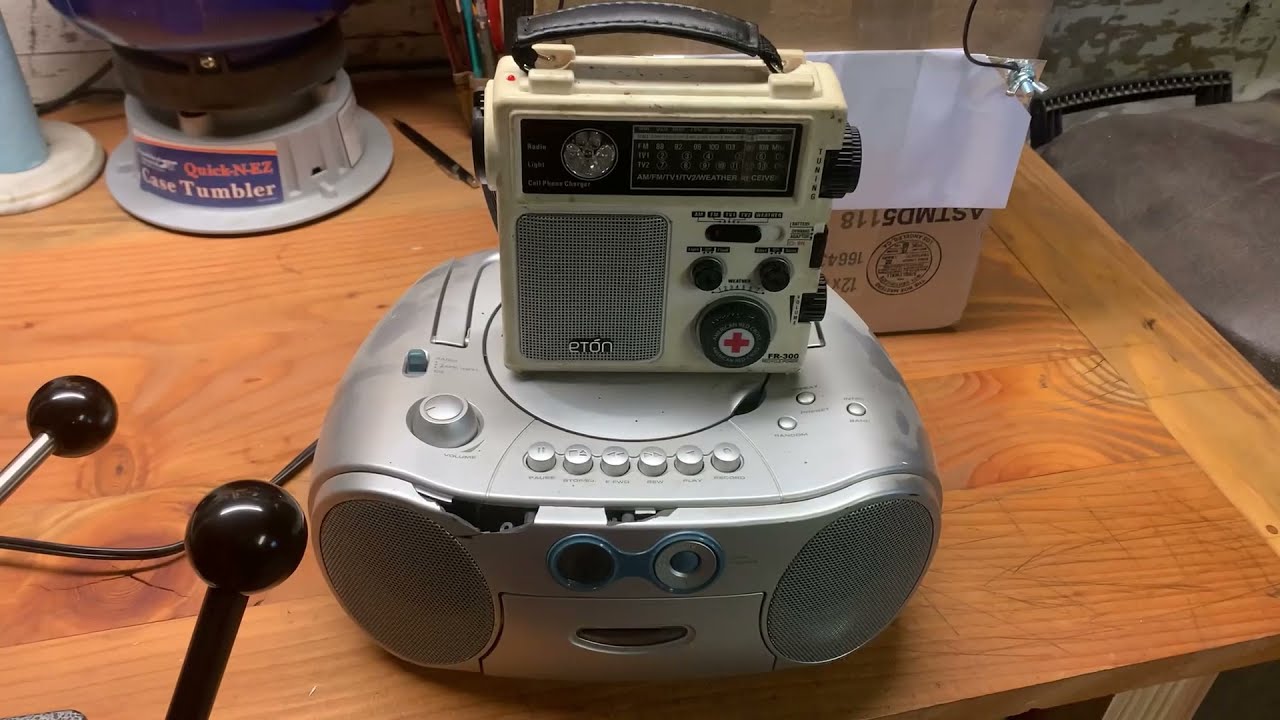 DIY AM Loop Antenna - YouTube