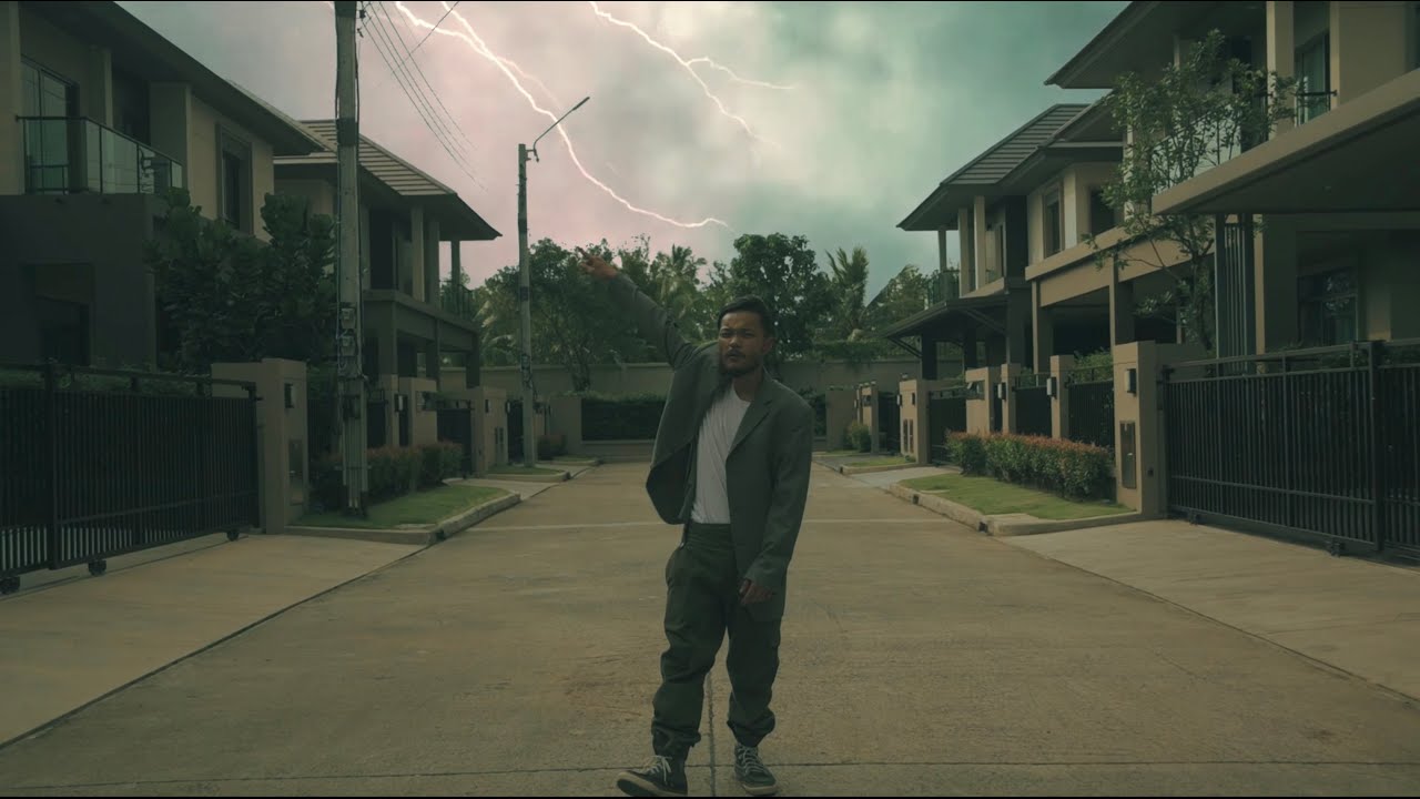 VKL - เกิดมาลุย [Official MV] - YouTube