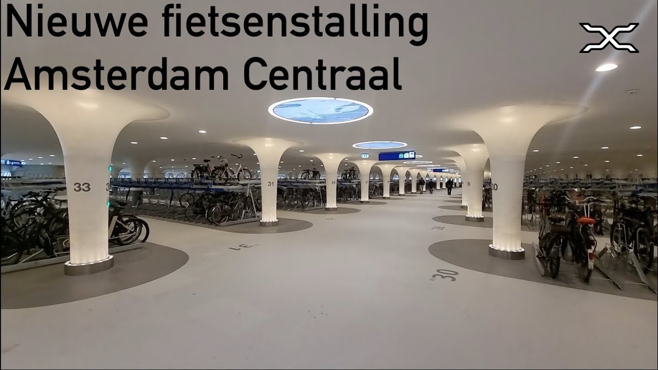 Vanaf de trein via de metro naar de nieuwe fietsenstalling bij ...