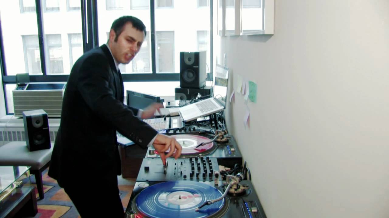 Vote "DJ Shiftee" for America's Best DJ 2010 - part 2 - YouTube