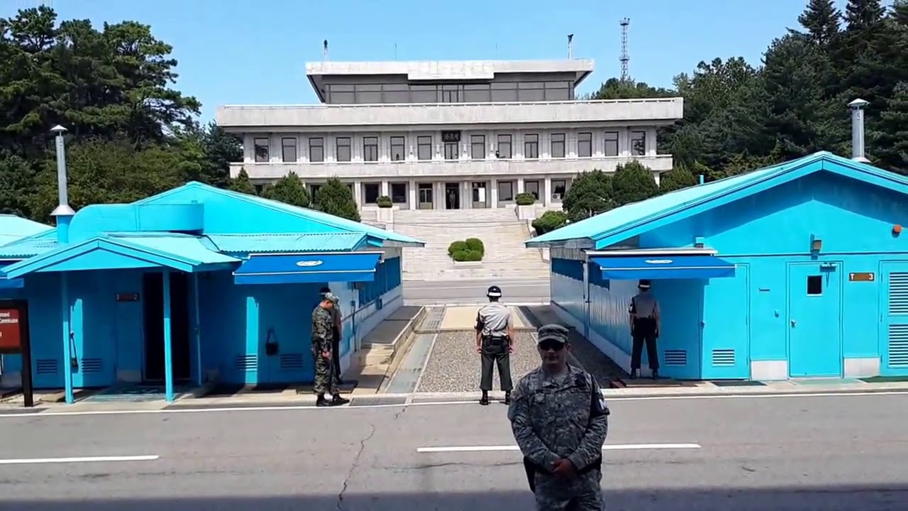 Panmunjom/JSA North+South Korea - YouTube