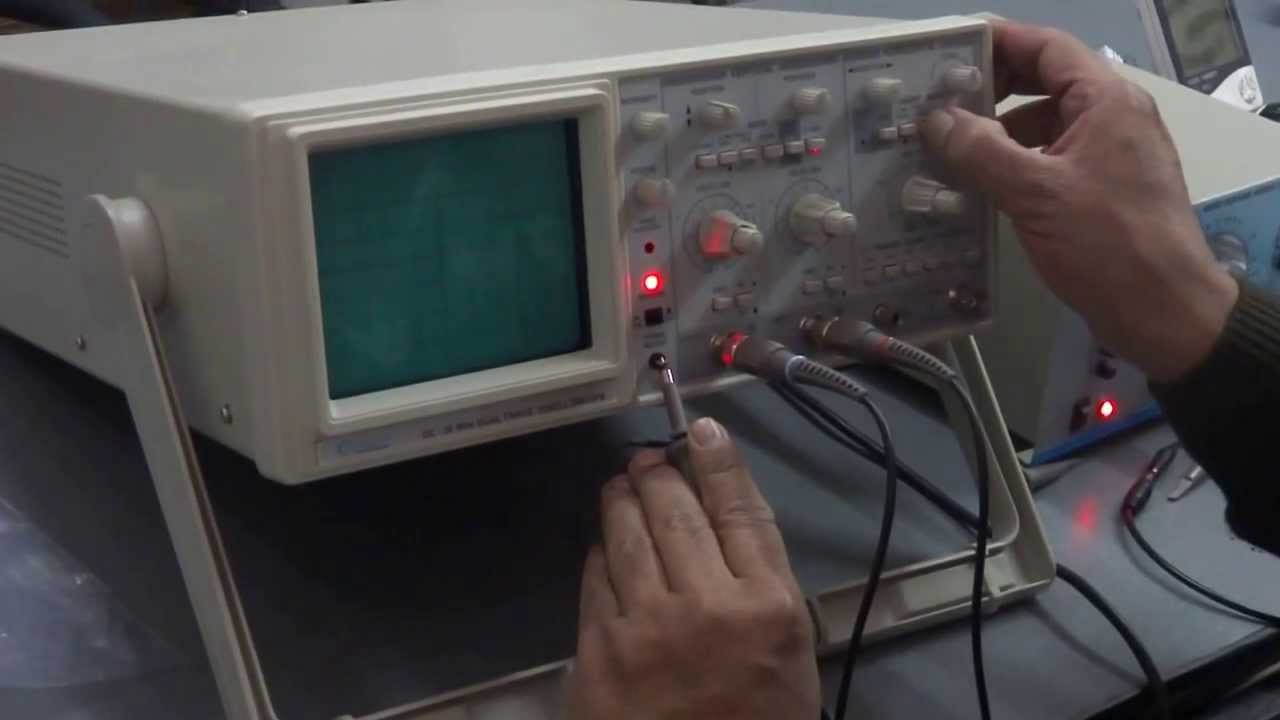 Demonstration for DC - 30 MHz Dual Trace Oscilloscope - YouTube