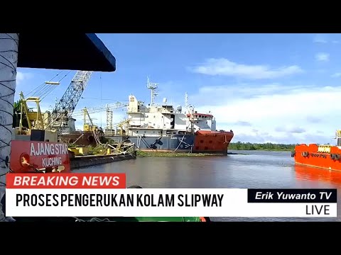 Proses Pengerukan Kolam Slipway (Dredging) - YouTube