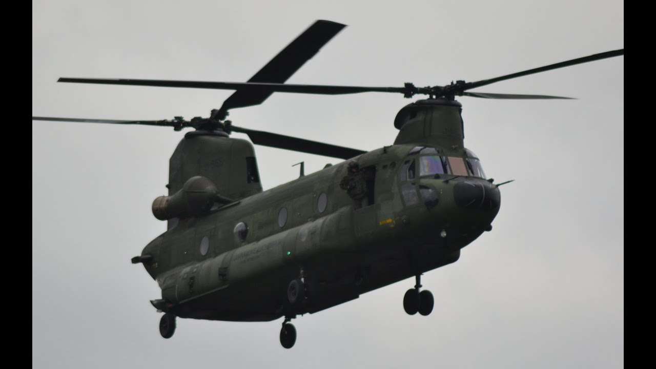 RNLAF Chinook Arrives At Volkel In De Wolken 2013 (DutchPlaneSpotter ...