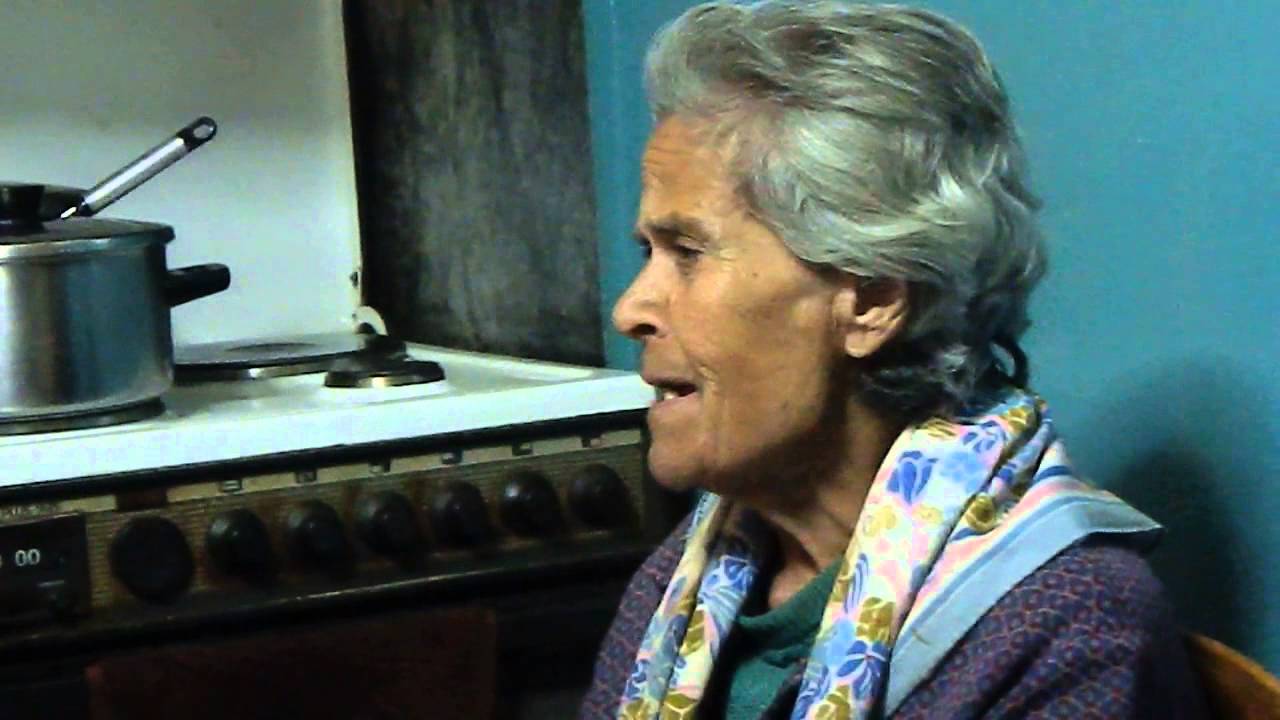 ΜΑΝΤΙΝΑΔΕΣ ΤΗΣ ΝΥΦΗΣ ΣΤΟ ΜΟΥΧΤΑΡΟ - YouTube