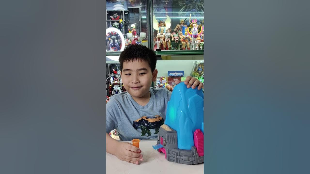 Bunso unboxing Mr Beast Lab toy - YouTube
