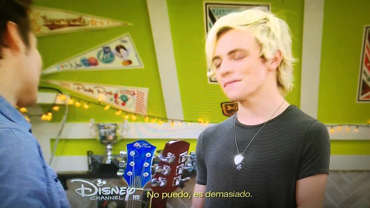 Ross Lynch en Violetta - YouTube
