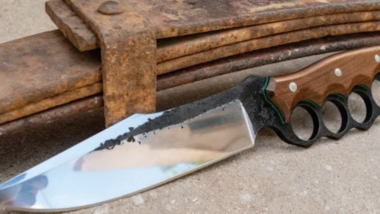 Fabricación de cuchillo de trinchera a partir de una ballesta de camión ...