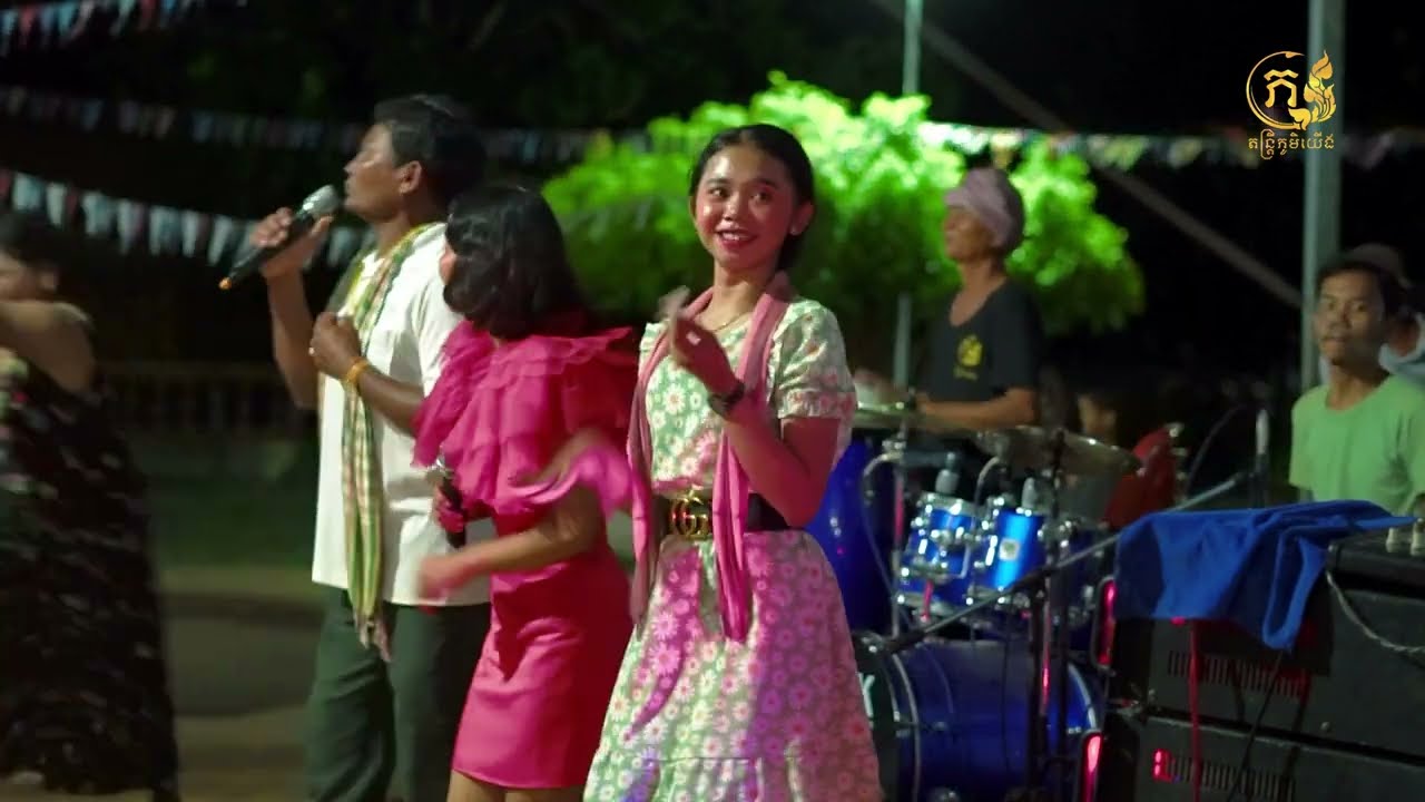 គោសុីស្រូវ អ្នក វ៉ារិន - ឱរណោ ស្គរដៃ តាវ៉ន ពិរោះ ខ្លាំង ណាស់ - YouTube