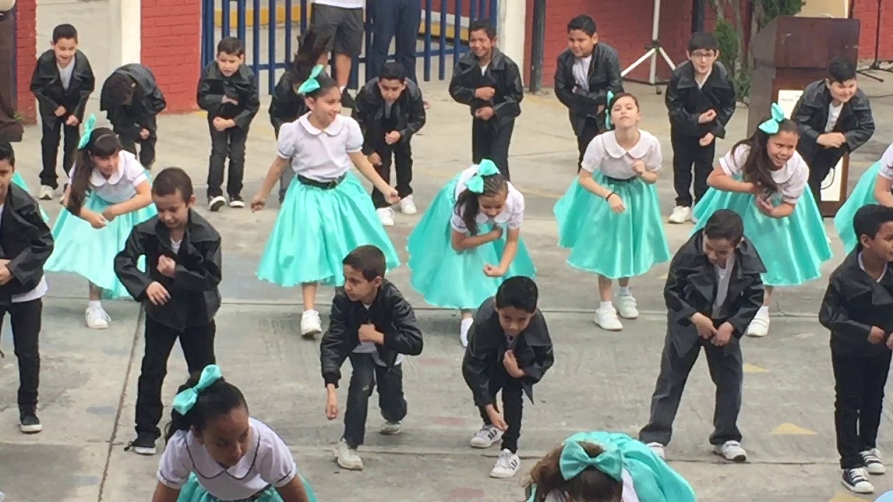 Bailable Escolar Vaselina - YouTube