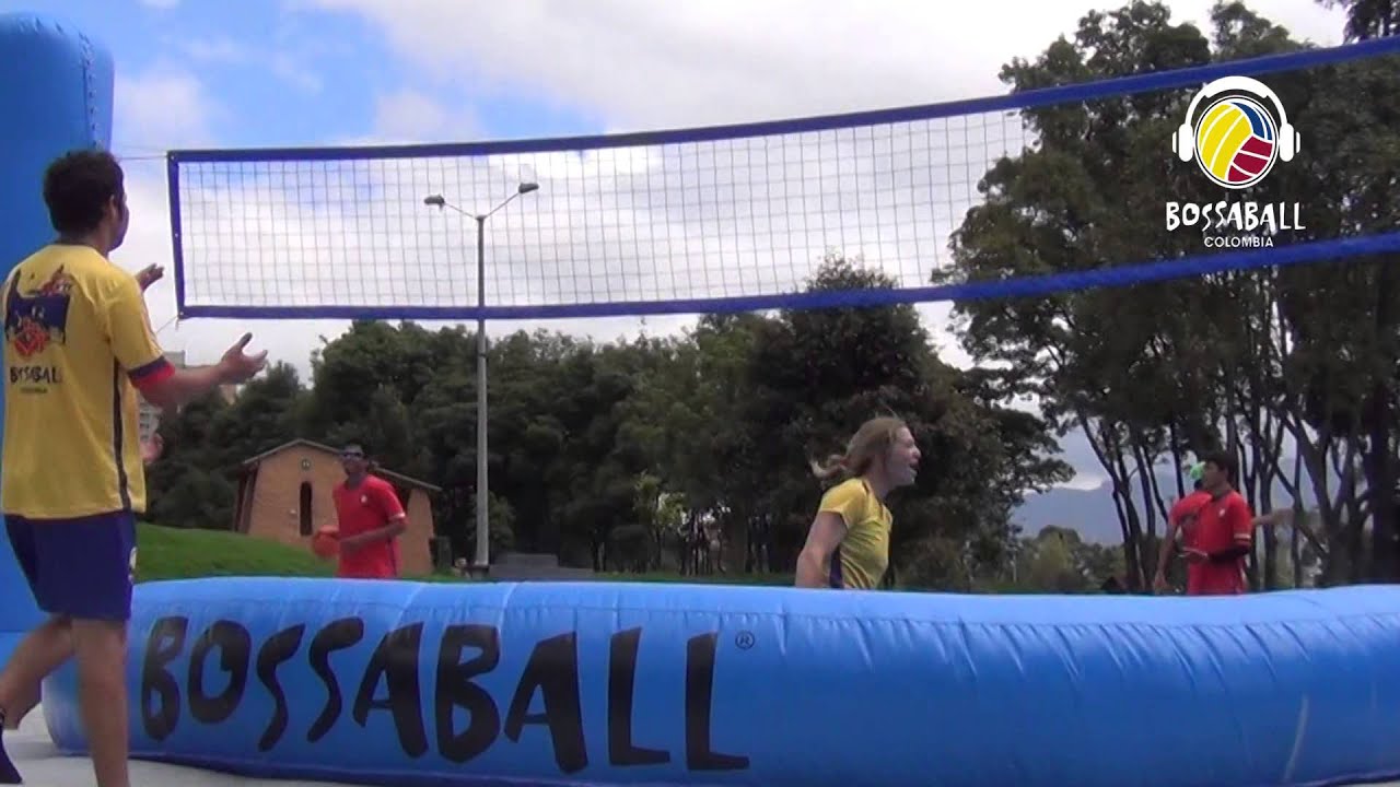 Lanzamiento Bossaball Colombia - YouTube