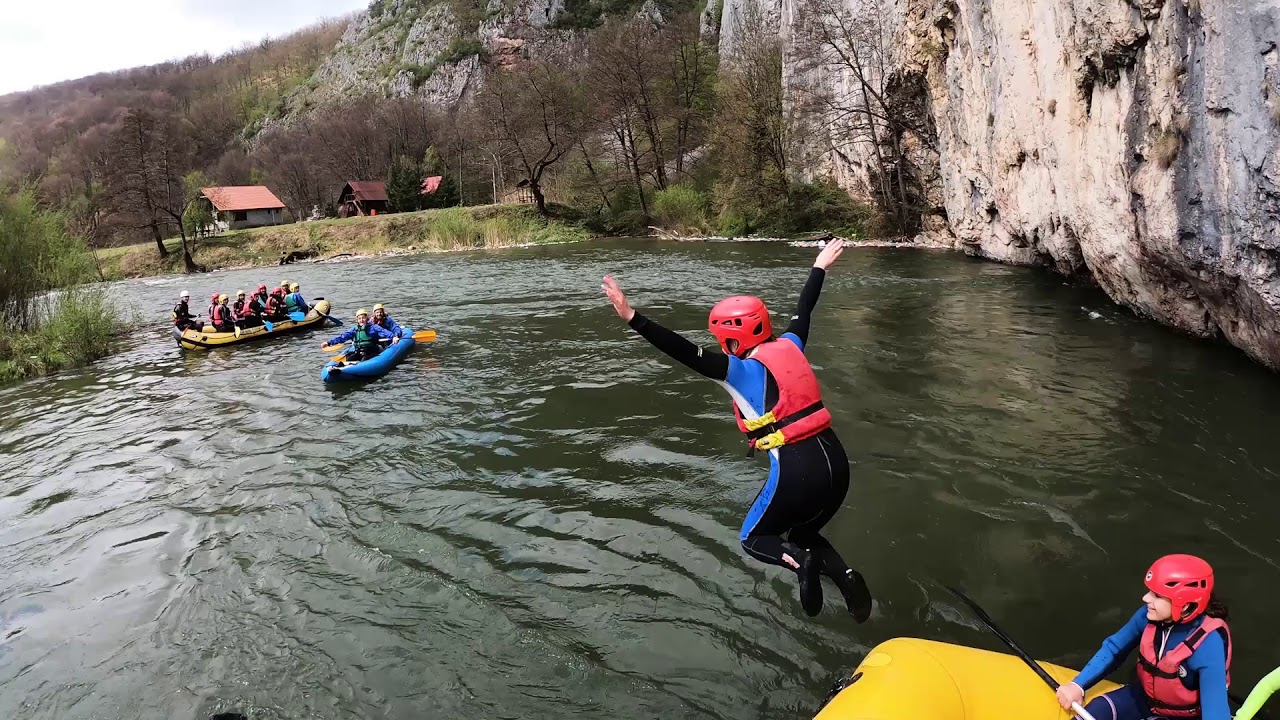 Rafting on Crisul Repede river - YouTube