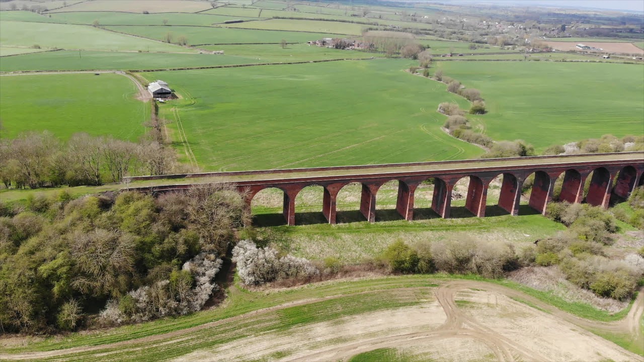 Twyford Viaduct April 2019 - YouTube