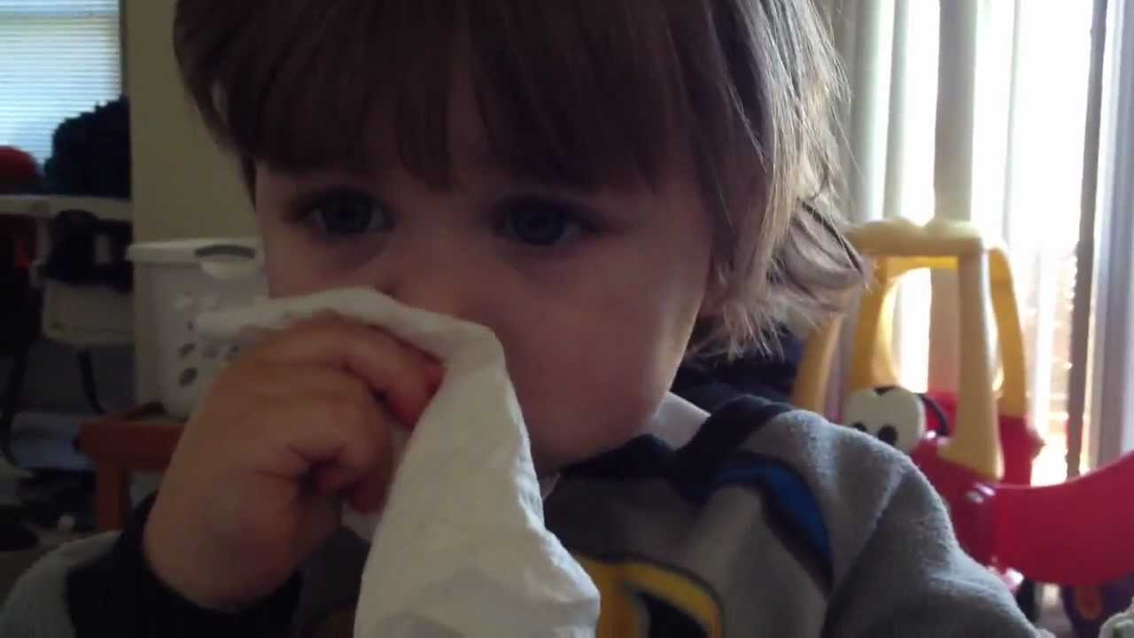 Baby blows his nose - YouTube