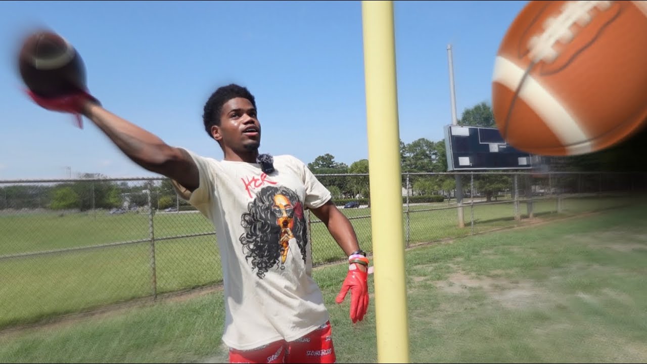 Mini Workout As a D3 Football Player (Cone Work, Catches, Cuts) *Mic’d ...