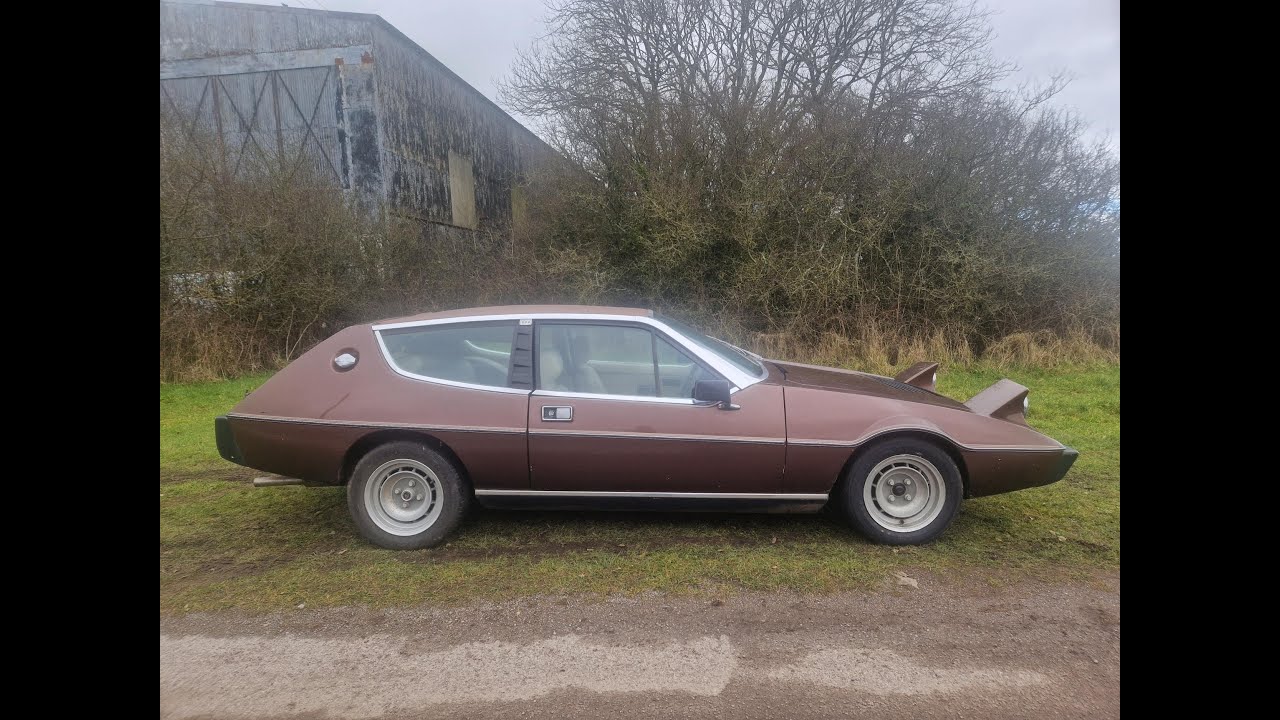 Lotus Elite 504 - YouTube