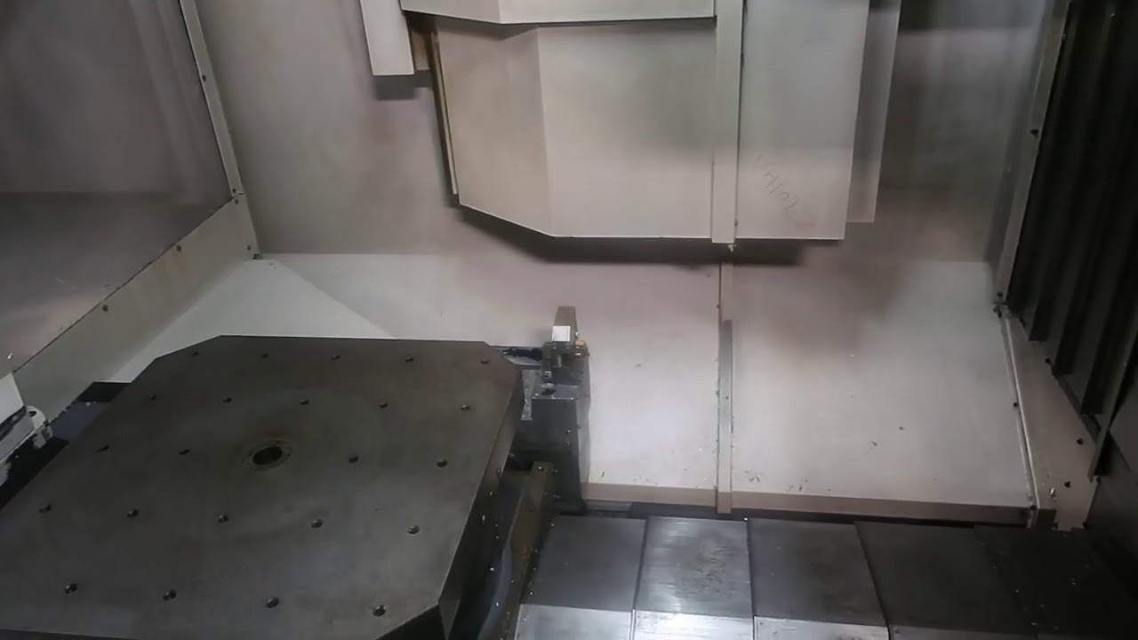 OKUMA MILLAC 800VH 5-AXIS CNC MACHINING CENTER - YouTube