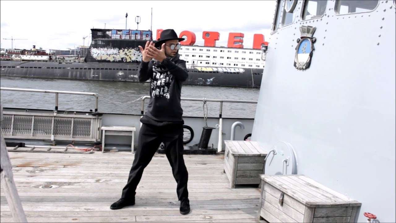 Amazing human body control | Dance | POPTECT - YouTube