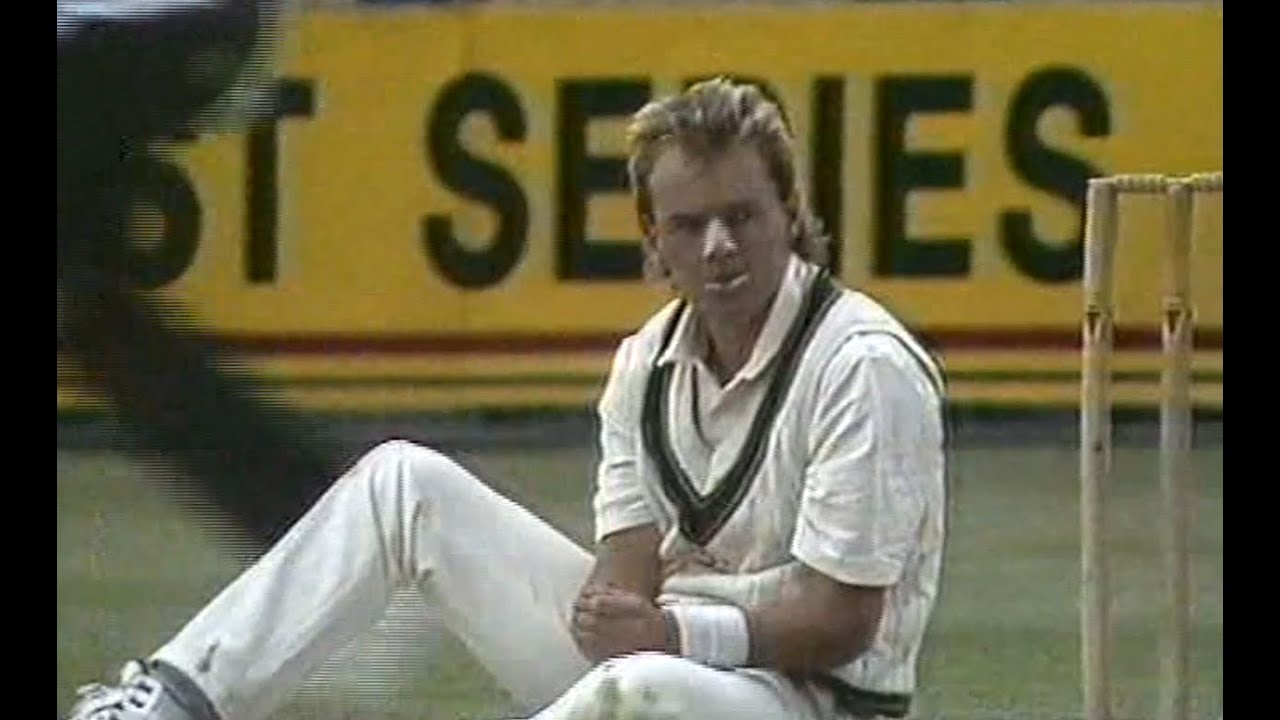 A big moment on the last day! Greg Campbell drops a simple chance off ...
