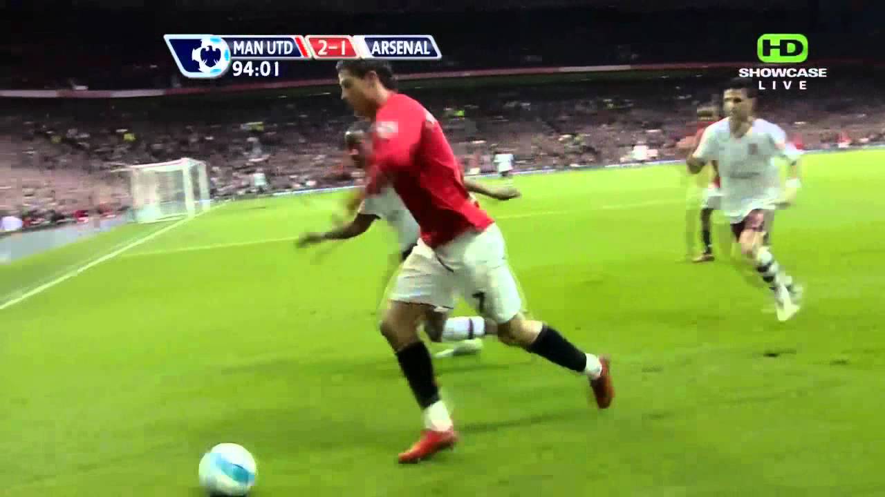 Cristiano Ronaldo - Skills vs. Gallas HD - YouTube