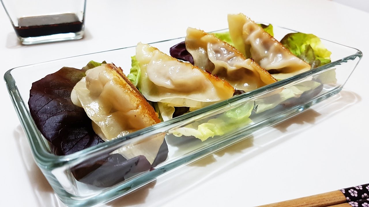 Gyoza - Jiaozi - Cocina a Sentimiento - YouTube