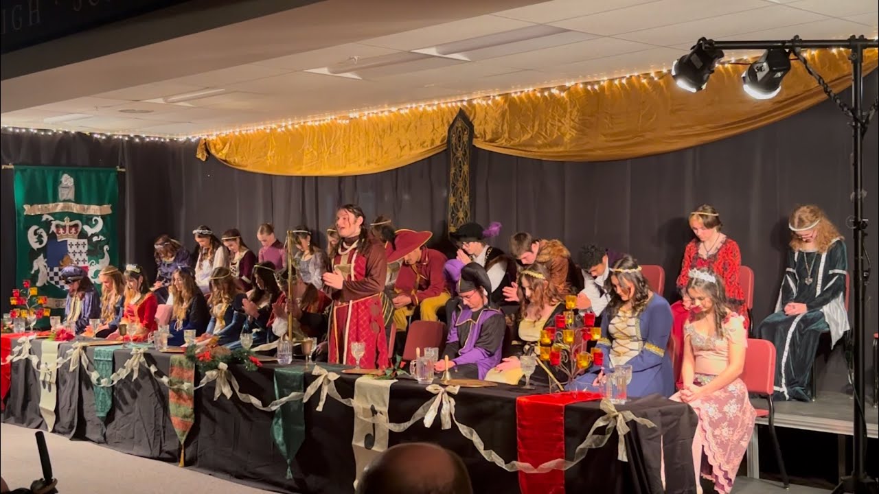 BGHS Madrigal - The Boar’s Head & Monk’s Chant - YouTube