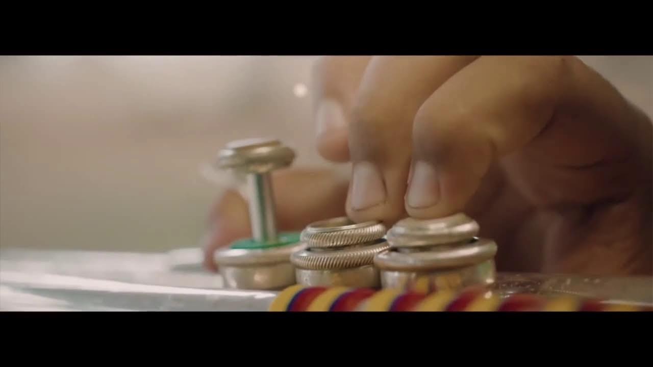 Emisión en directo de AVI TECHNO VIDEO - YouTube