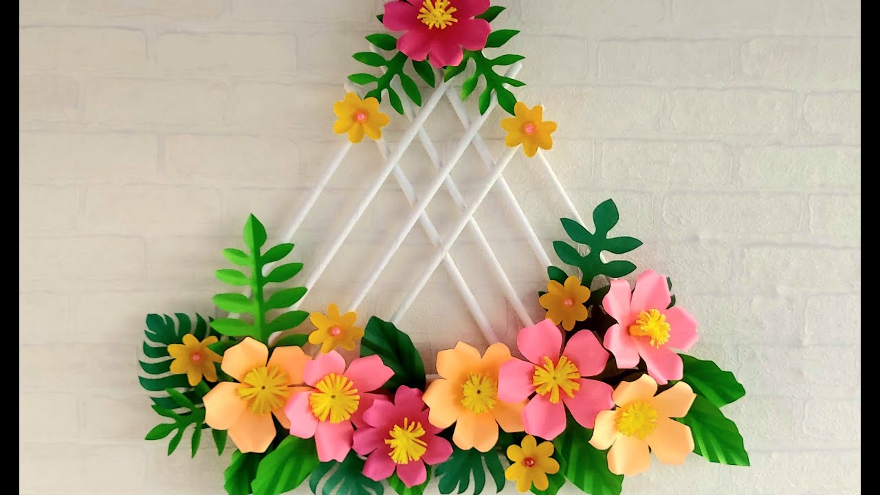 How to make a beautiful floral wall decoration - YouTube