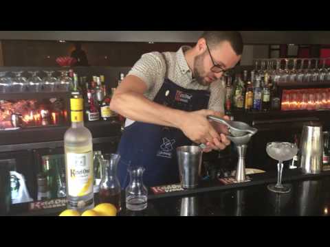 Summer Cocktail #1: Cosmopolitan con Ketel One Citroen