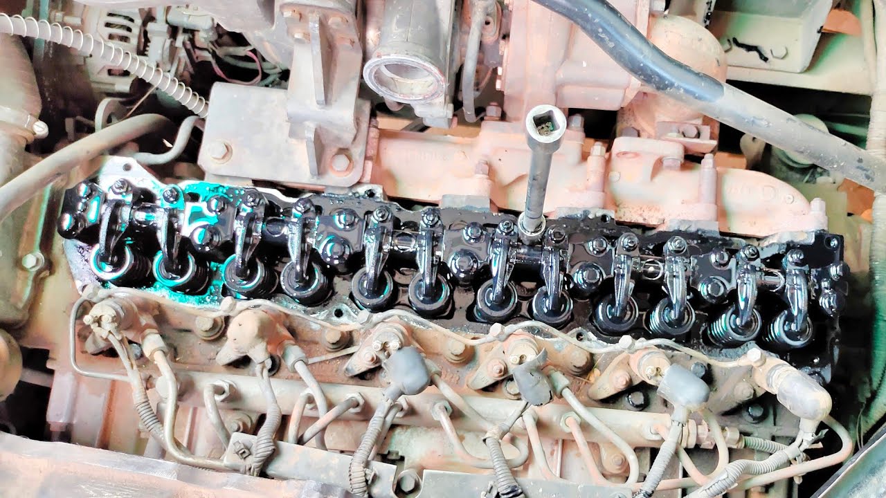 ASHOK LEYLAND BS3 BUS MANUAL ENGINE SOUND - YouTube