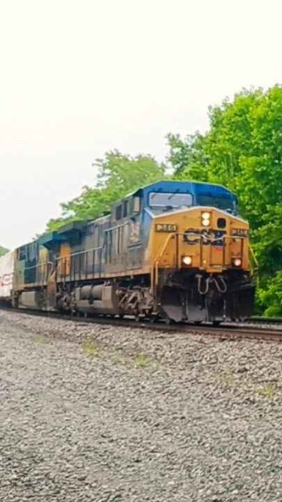 6/8 CSX CW44AC in YN2 leads M410 at Historic Point of Rocks MD #shorts #short #video #viral # ...
