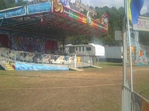 Carny Town Interviews on the Geren Rides Midway - YouTube