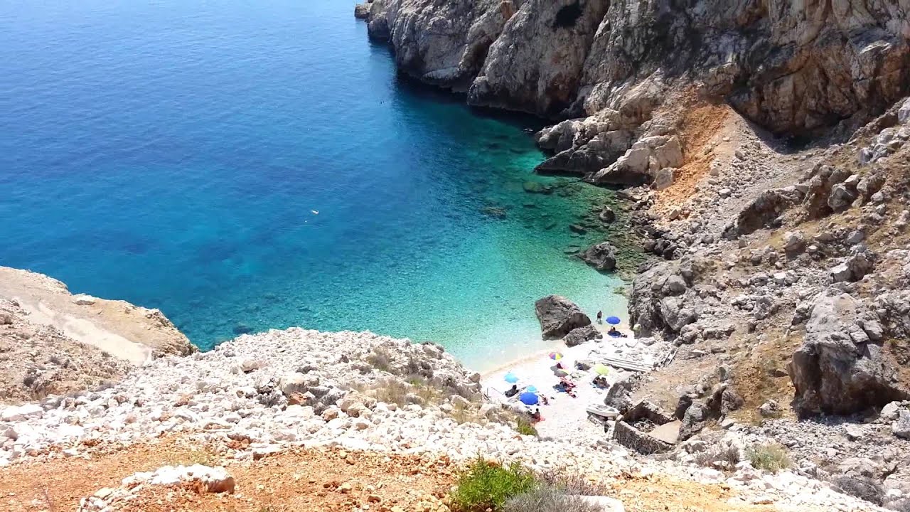 Orlec beach - YouTube