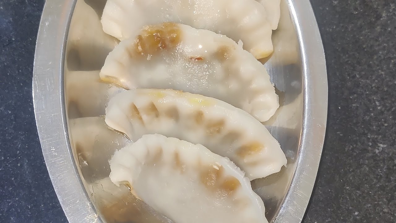 Authentic Dish Kai Kadubu (Coconut and jaggery habe kadubu) - YouTube