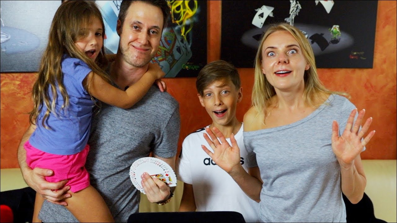Close Up Magic Tricks- Brand New - YouTube