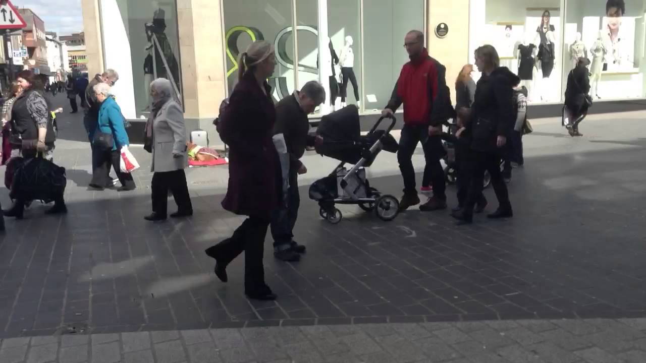 Drunk dancing man - Liverpool - YouTube