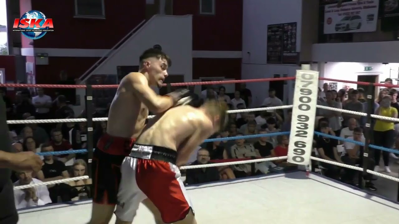 Ring Wars Boxing Title Finn Cross Lincoln Fight Factory V Bradley ...