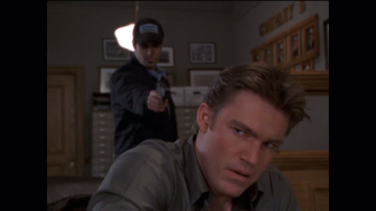 Walker Texas Ranger | Deaf Gage vs Skull | Without a Sound Final Fight ...