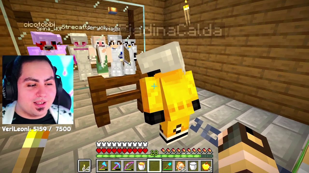 LYON INFILA LA CATENA DENTRO PIADINA IN LIVE 😂 ️ - Clips WGF - YouTube