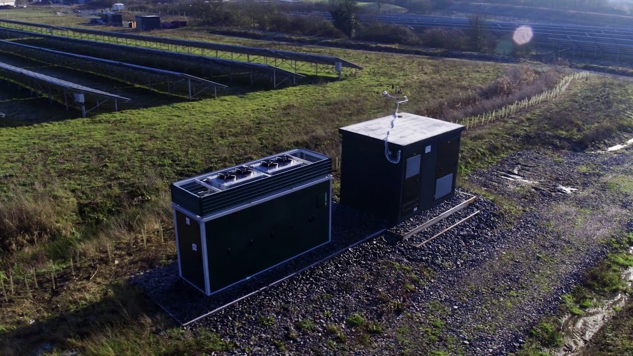 4.6MW Burton Farm Solar Farm, Stratford-upon-Avon - YouTube