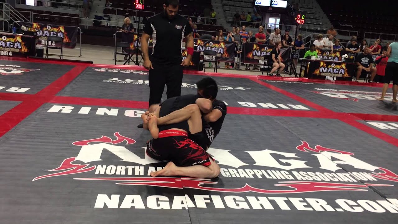 NAGA Novice 170s Weight Division - YouTube