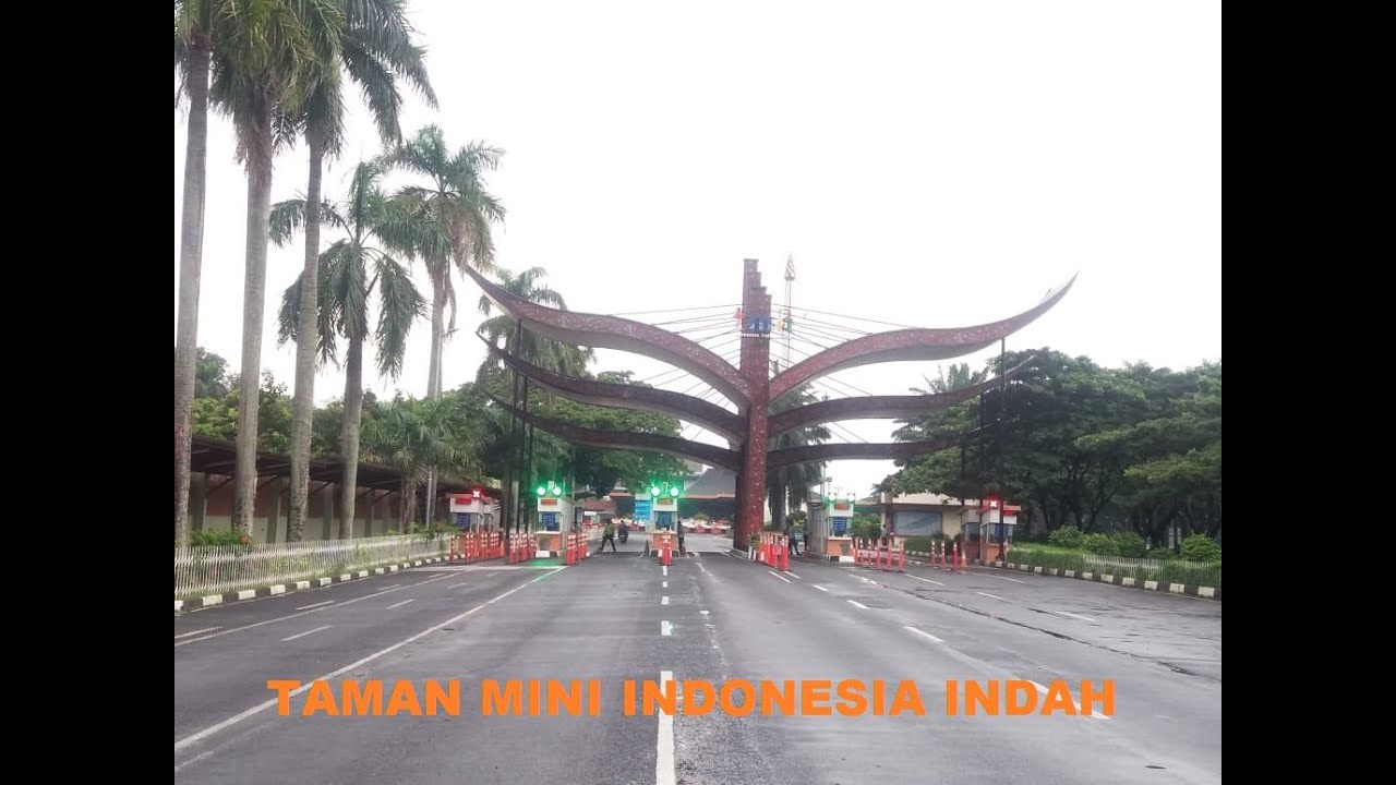 TMII MINIATUR INDONESIA - YouTube